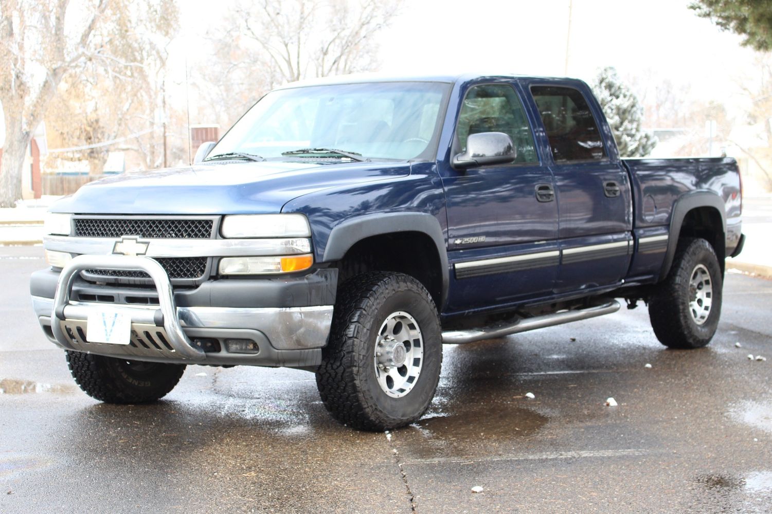 2001 Chevrolet Silverado 2500HD LS | Victory Motors of Colorado