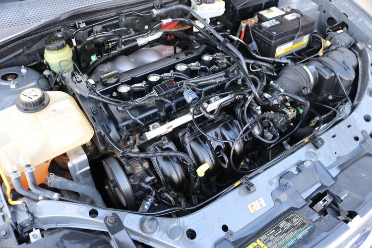 2005 Ford Focus Zx4 Engine