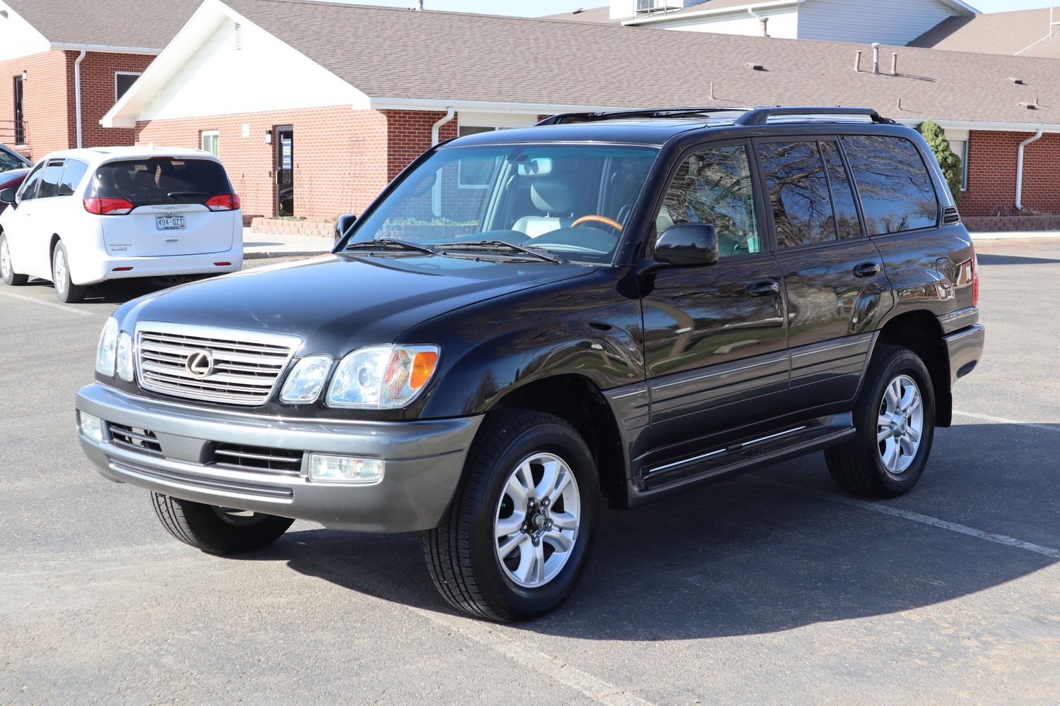 2005 Lexus LX 470 | Victory Motors of Colorado