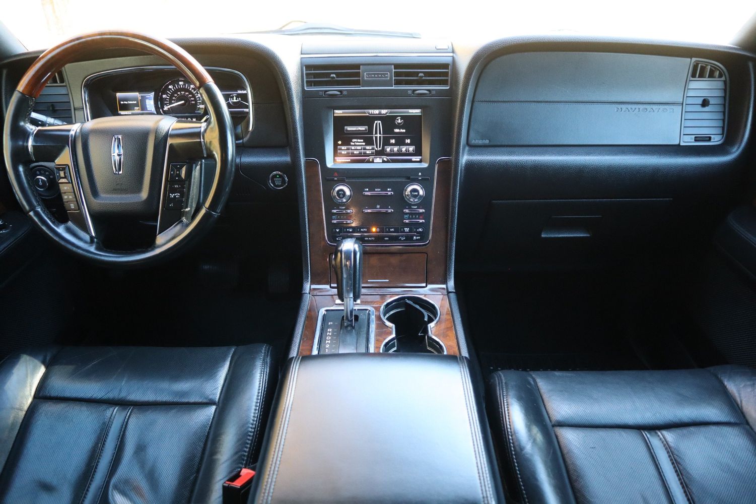 2015 Lincoln Navigator L Base | Victory Motors of Colorado