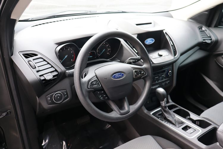 2017 Ford Escape SE | Victory Motors of Colorado