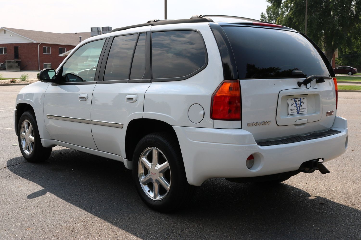 2008 GMC Envoy SLT | Victory Motors of Colorado