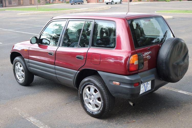 1997 Toyota RAV4 AWD | Victory Motors of Colorado