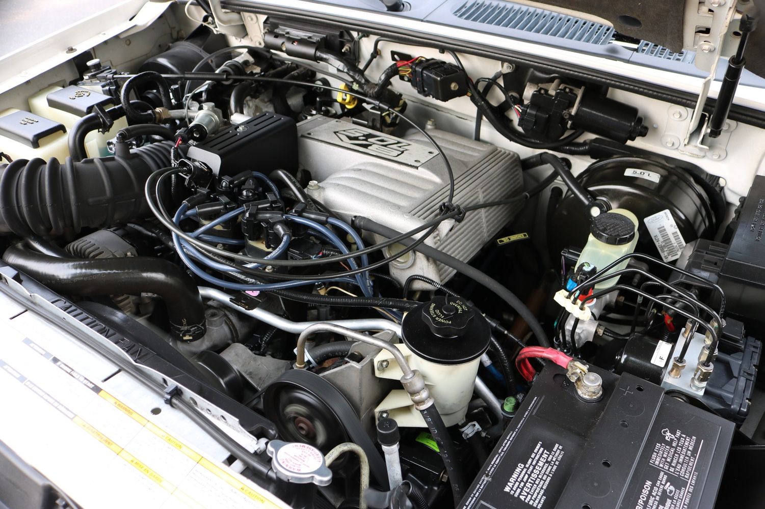 2000 Ford Explorer Limited | Victory Motors of Colorado