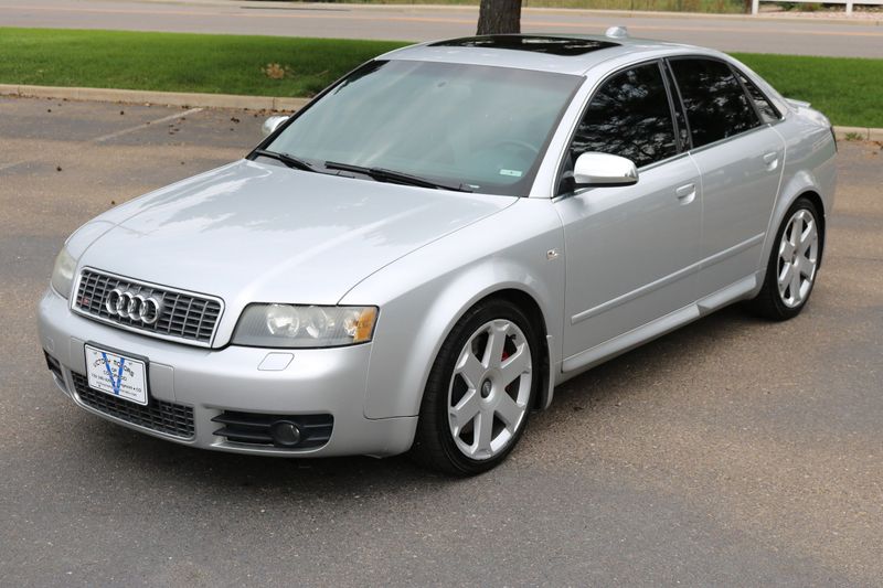 2004 Audi S4 Photos