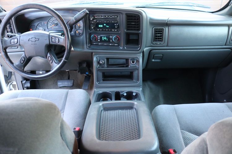 2006 Chevrolet Silverado 3500 LS | Victory Motors of Colorado
