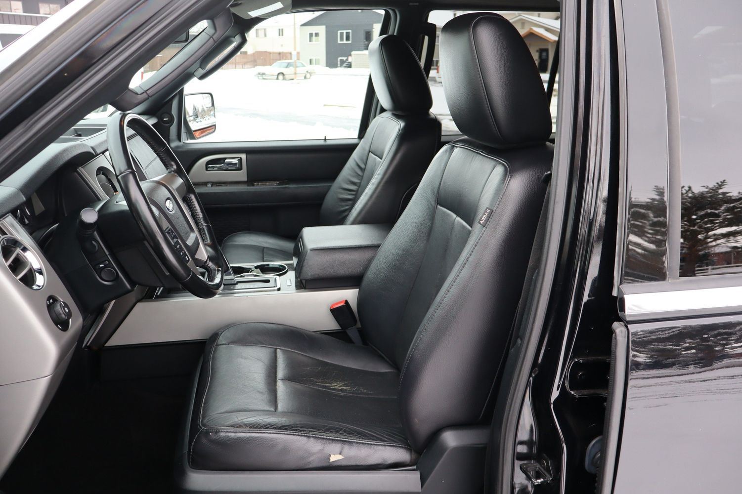 2016 Ford Expedition Limited | Victory Motors of Colorado