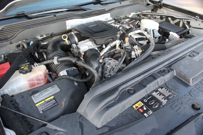 2016 Chevrolet Silverado 3500HD Photos