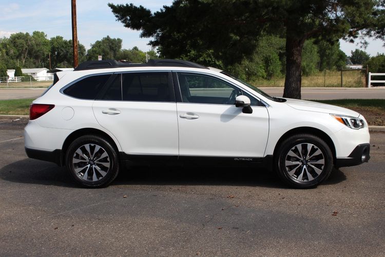 2016 Subaru Outback 2.5i Limited | Victory Motors of Colorado