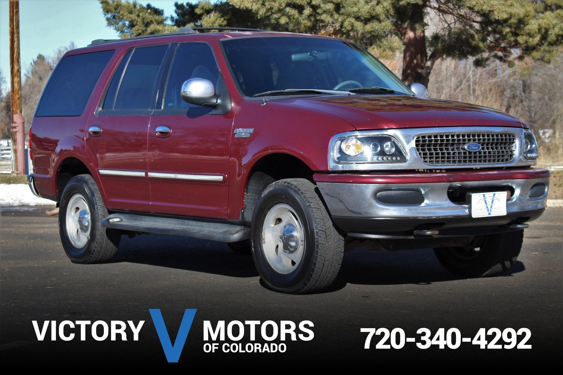 1998 Ford Expedition XLT | Victory Motors of Colorado