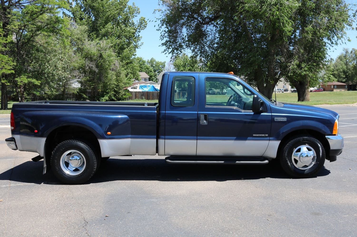 2001 Ford F-350 Super Duty XLT | Victory Motors of Colorado