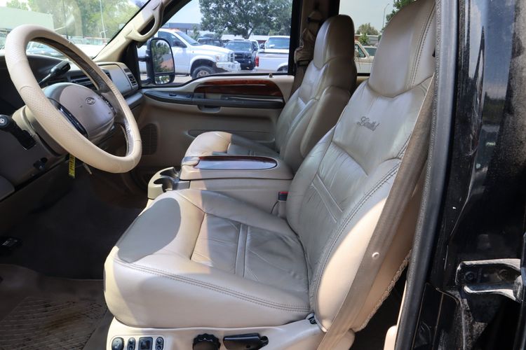 2000 Ford Excursion Limited | Victory Motors of Colorado
