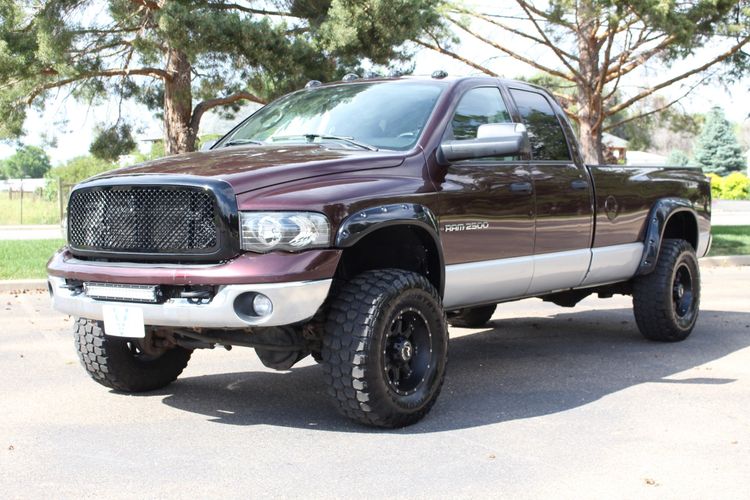 2005 Dodge Ram 2500 ST | Victory Motors of Colorado