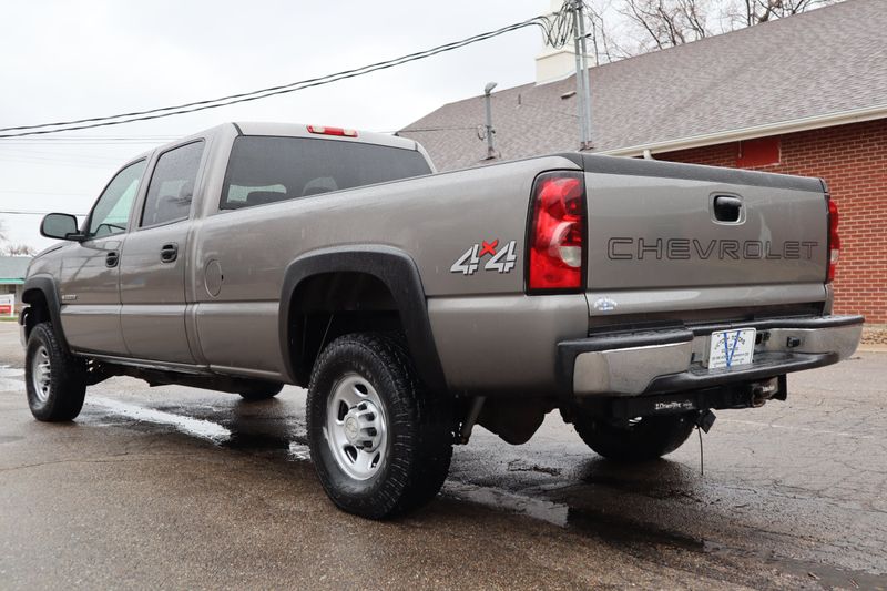 2006 Chevrolet Silverado 2500HD Photos