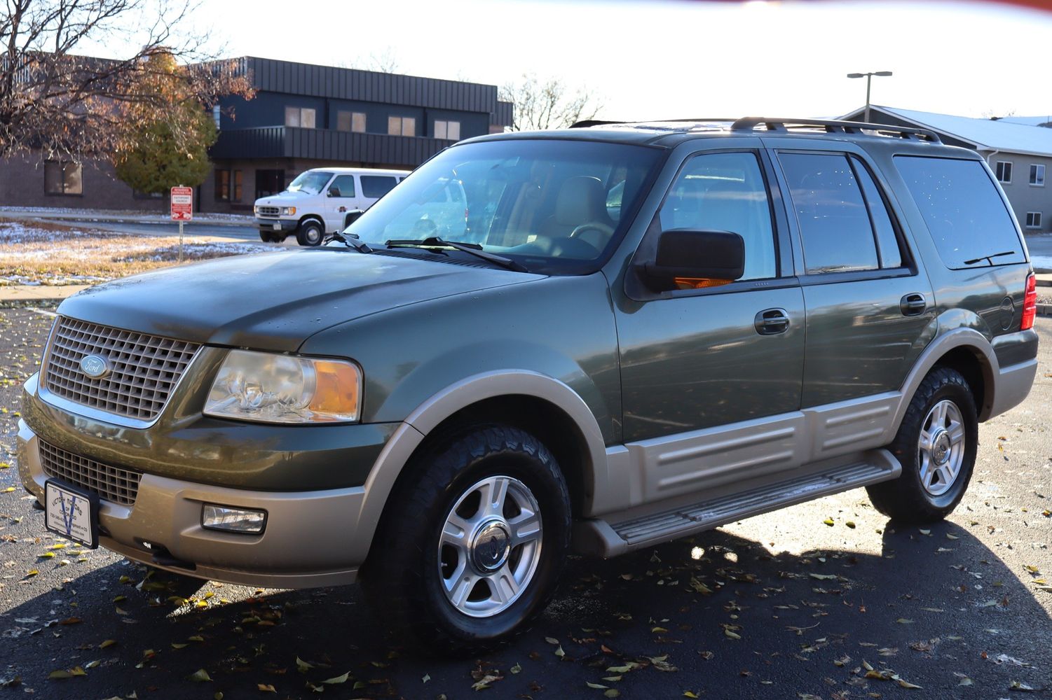 2005 Ford Expedition Eddie Bauer | Victory Motors of Colorado