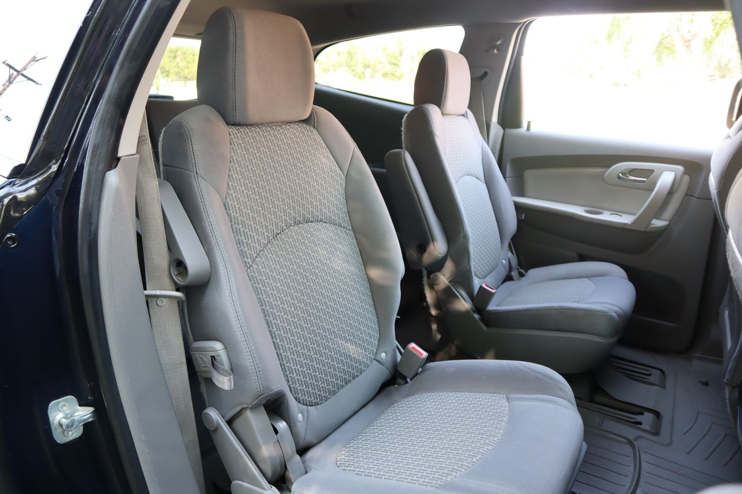 2012 Chevrolet Traverse LT | Victory Motors of Colorado