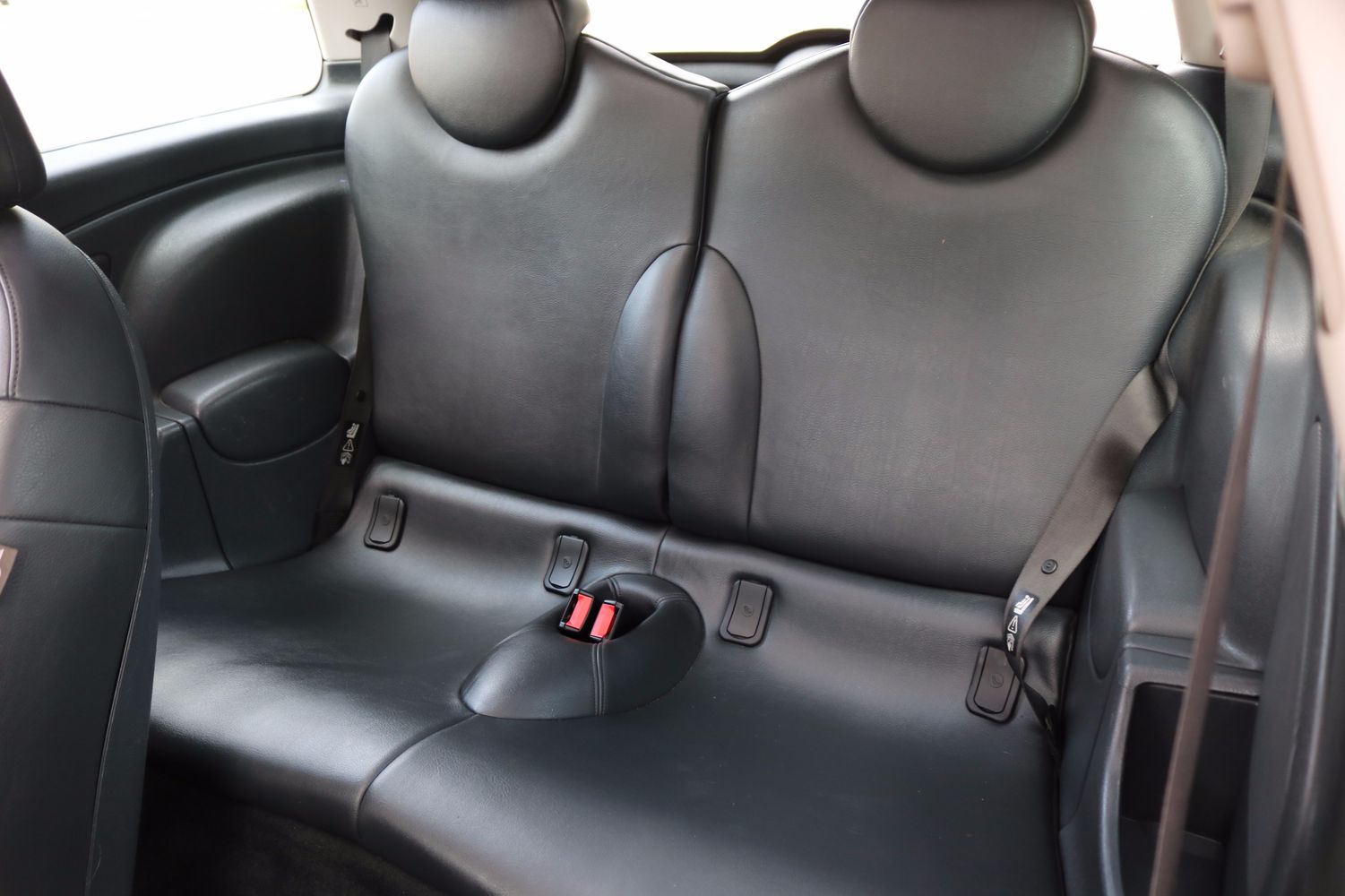 2005 MINI Cooper S | Victory Motors of Colorado