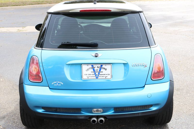 2004 MINI Cooper Photos