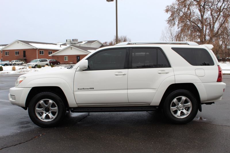 2004 Toyota 4Runner Photos
