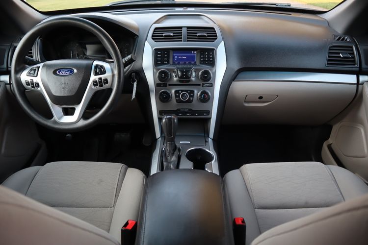 2014 Ford Explorer Base | Victory Motors of Colorado