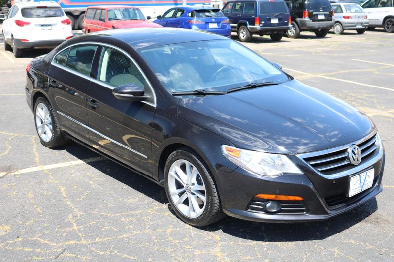 2009 Volkswagen CC Photos