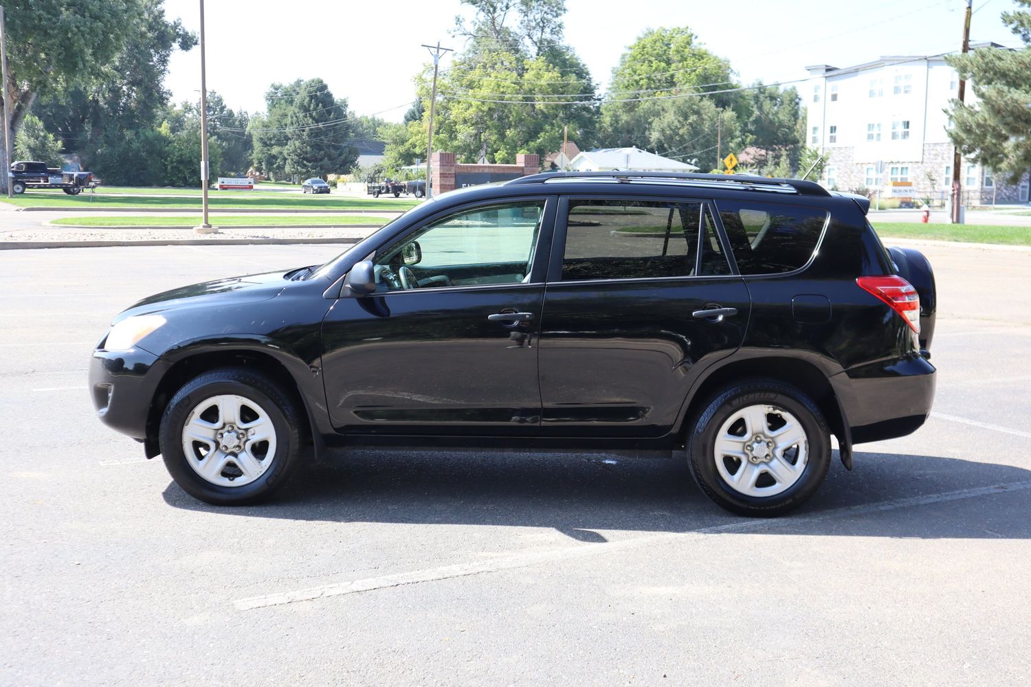 2010 Toyota RAV4 Base | Victory Motors of Colorado
