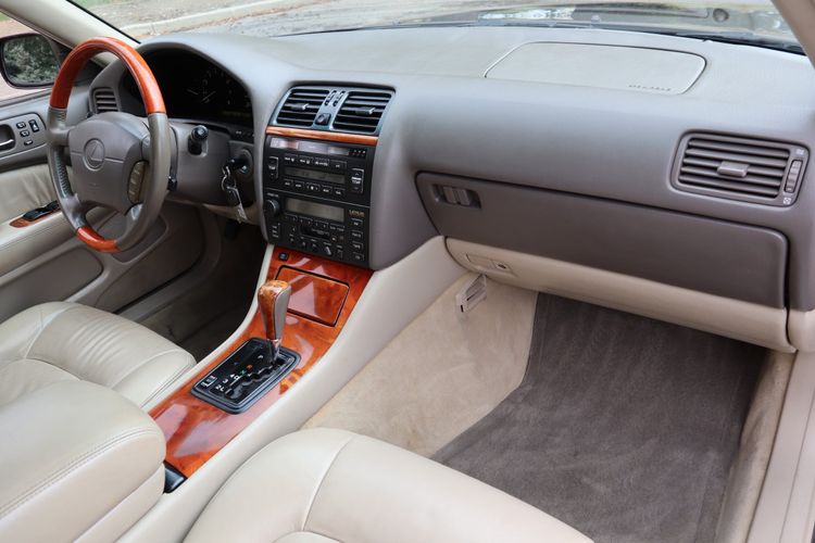 1998 Lexus LS 400 Base | Victory Motors of Colorado