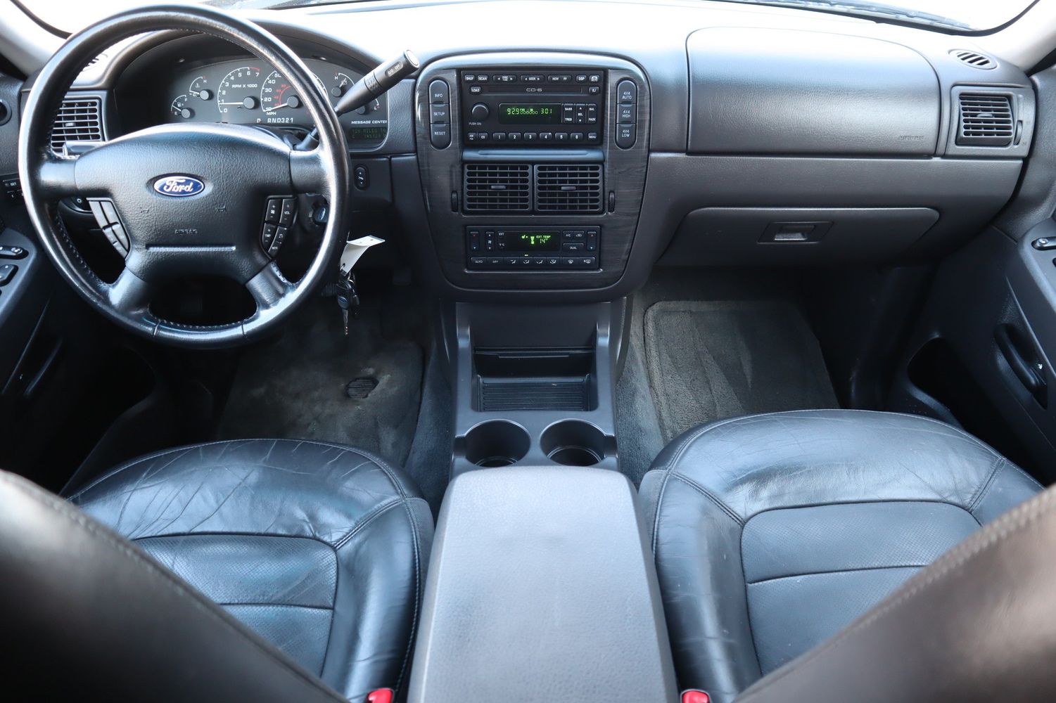 2002 Ford Explorer Limited | Victory Motors of Colorado