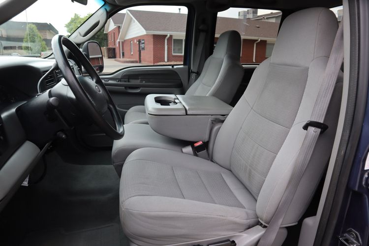 2004 Ford F-350 Super Duty XLT | Victory Motors of Colorado