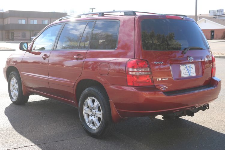 2002 Toyota Highlander AWD | Victory Motors of Colorado
