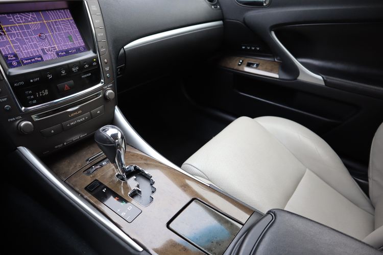 2013 Lexus IS 250C Base | Victory Motors of Colorado