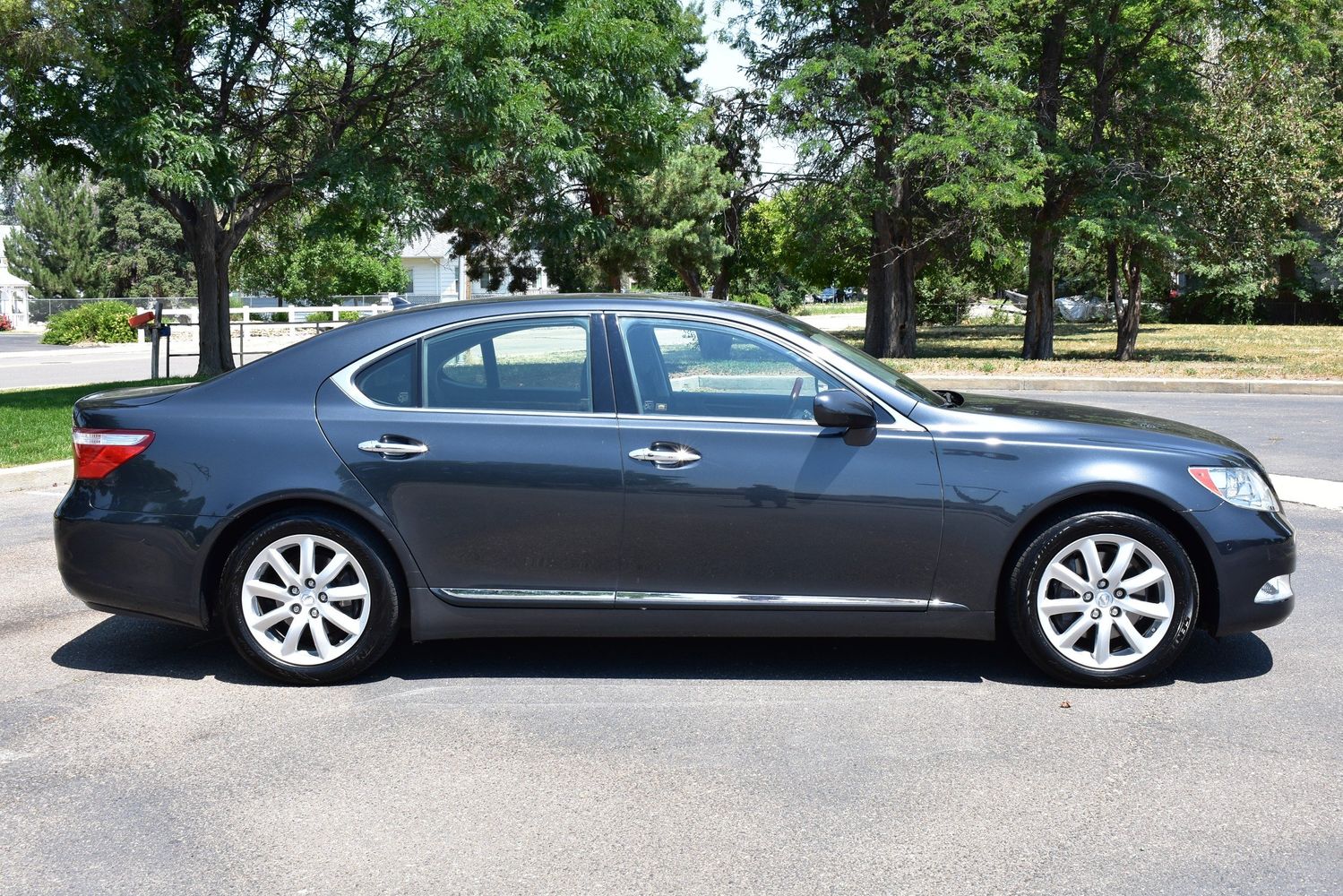 2008 Lexus LS 460 Base | Victory Motors of Colorado