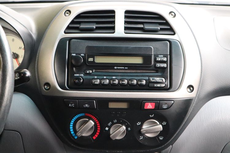 2002 Toyota RAV4 Base | Victory Motors of Colorado