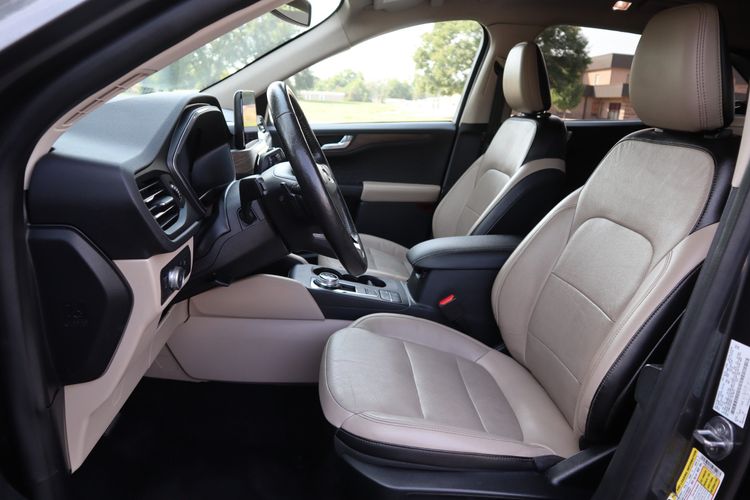 2020 Ford Escape Titanium | Victory Motors of Colorado