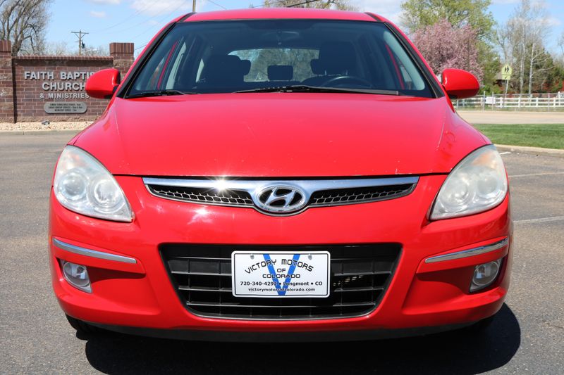 2009 Hyundai Elantra Photos