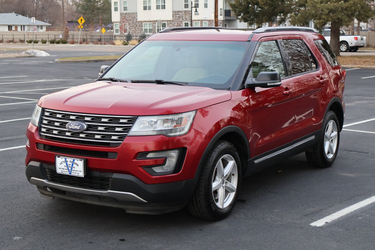 2016 Ford Explorer XLT | Victory Motors of Colorado