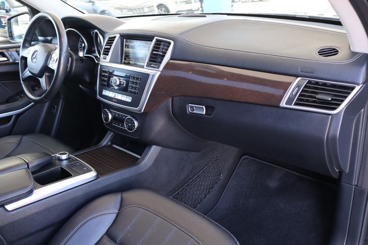 2014 Mercedes-Benz GL-Class GL 450 4MATIC | Victory Motors of Colorado