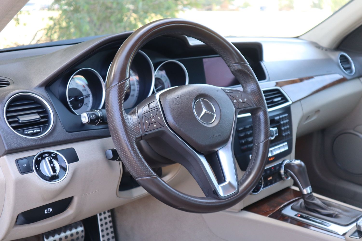 2013 Mercedes-Benz C250 C-CLASS | Victory Motors of Colorado
