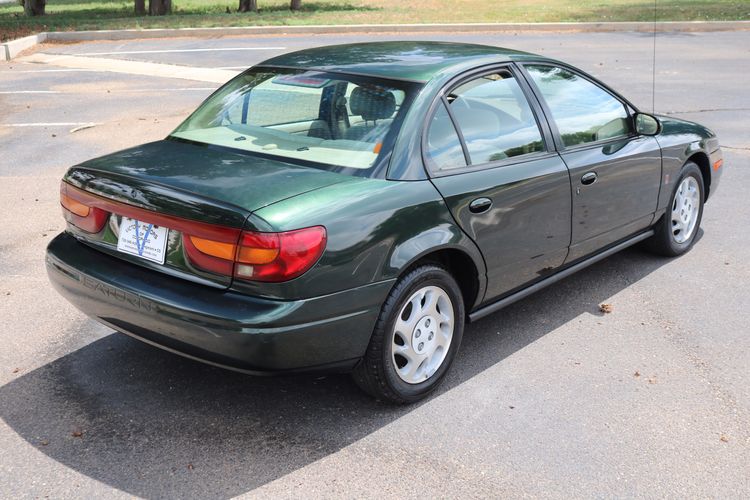 2000 Saturn SL2 | Victory Motors of Colorado