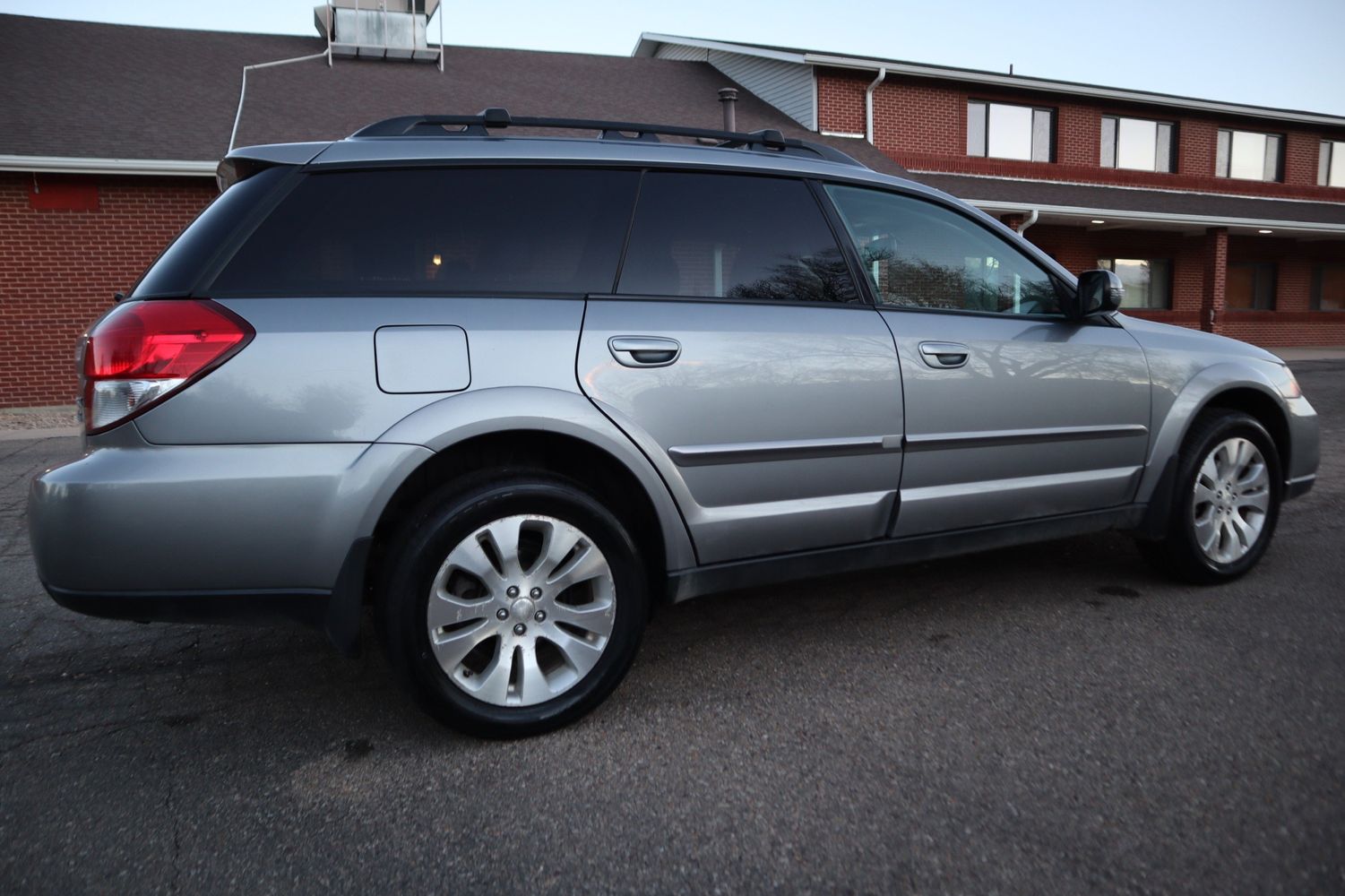 2009 Subaru Outback 2.5XT Limited | Victory Motors of Colorado