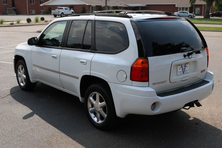 2008 GMC Envoy SLT | Victory Motors of Colorado