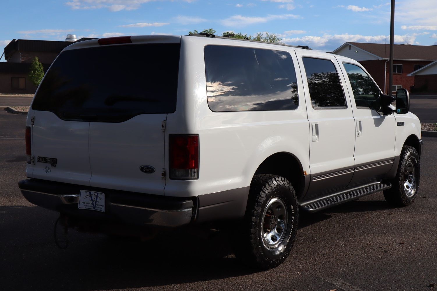 2002 Ford Excursion XLT | Victory Motors of Colorado