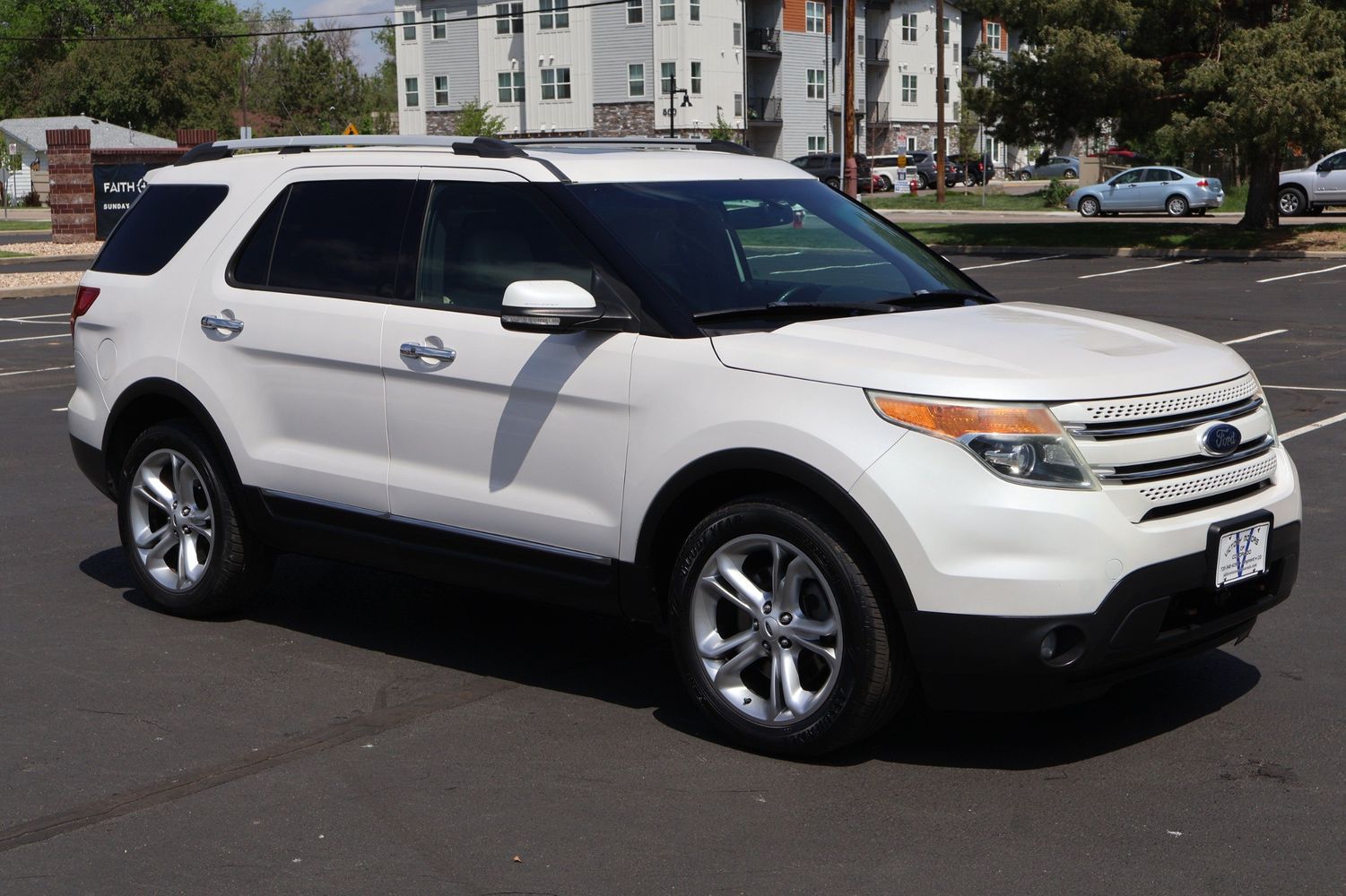 2015 Ford Explorer Limited | Victory Motors of Colorado