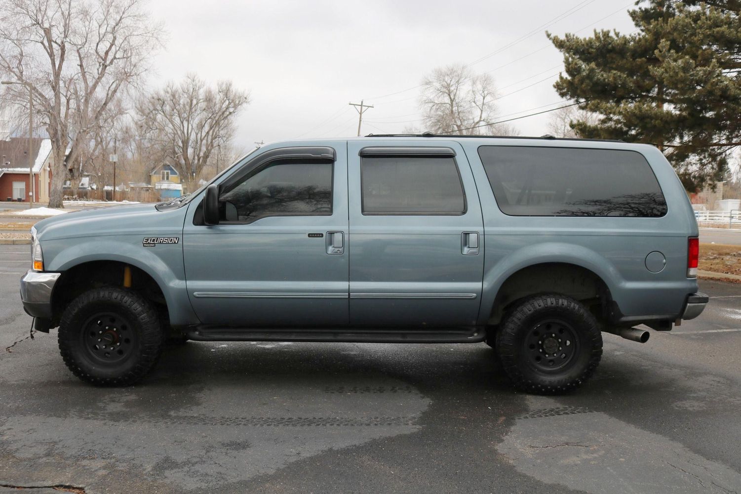 2000 Ford Excursion XLT | Victory Motors of Colorado