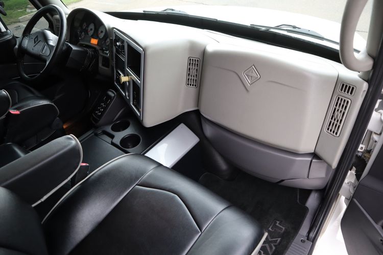 2008 International RXT | Victory Motors of Colorado