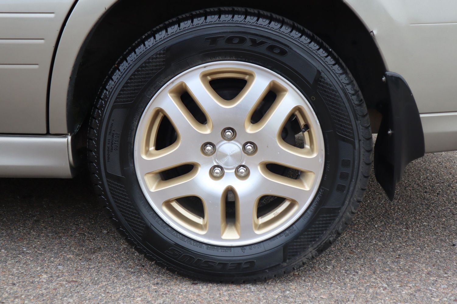2002 Subaru Outback Limited | Victory Motors of Colorado