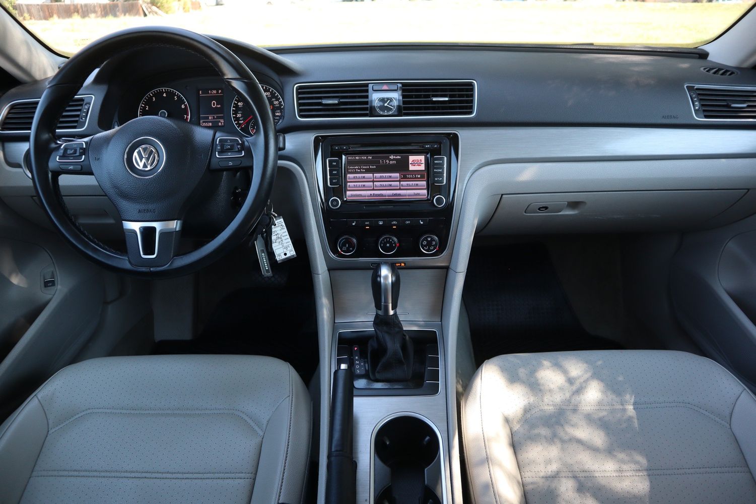 2014 Volkswagen Passat 1.8T SE | Victory Motors of Colorado