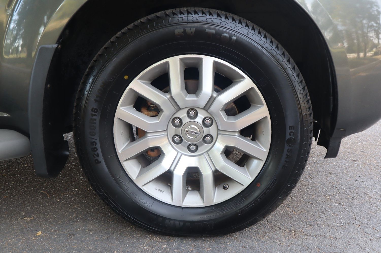 2008 Nissan Pathfinder LE V8 | Victory Motors of Colorado