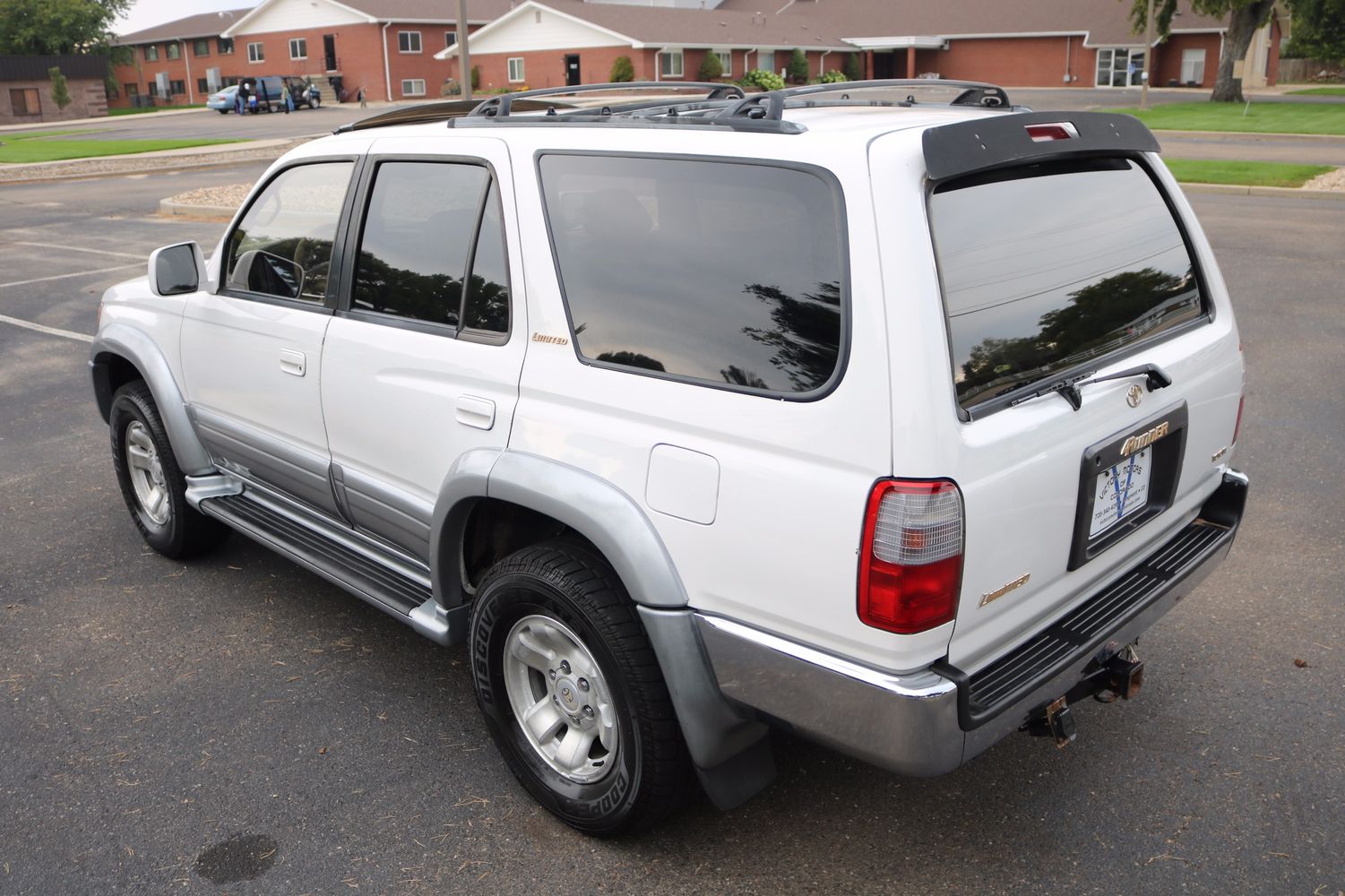 1998 Toyota 4Runner Limited | Victory Motors of Colorado
