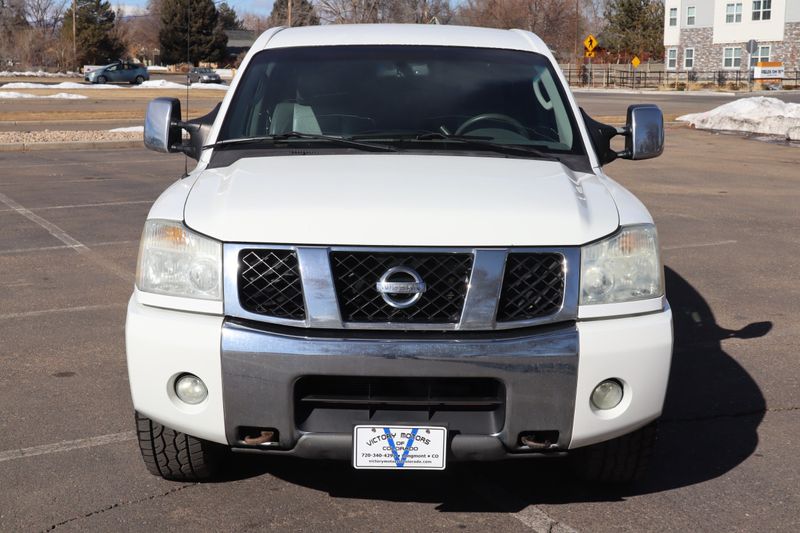 2006 Nissan Titan Photos